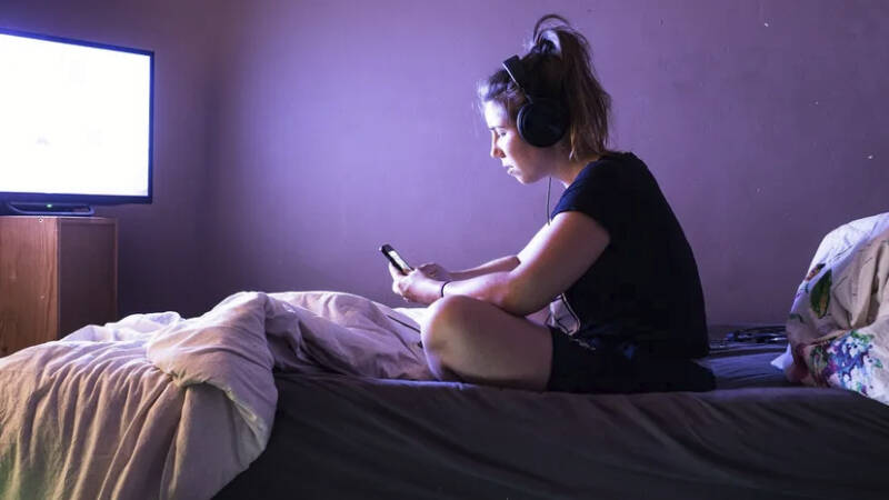 Como o vamping pode ser uma ameaça para o seu filho | TargetHD.net